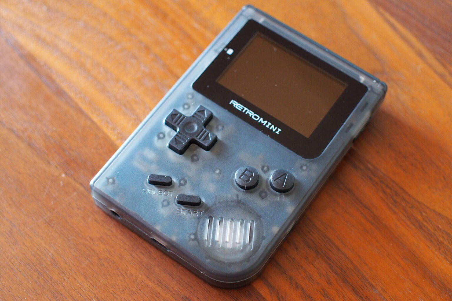 【レビュー】小さくてゲームボーイアドバンスを遊ぶにはピカイチな中華ゲーム機『RS90』 | yoshives