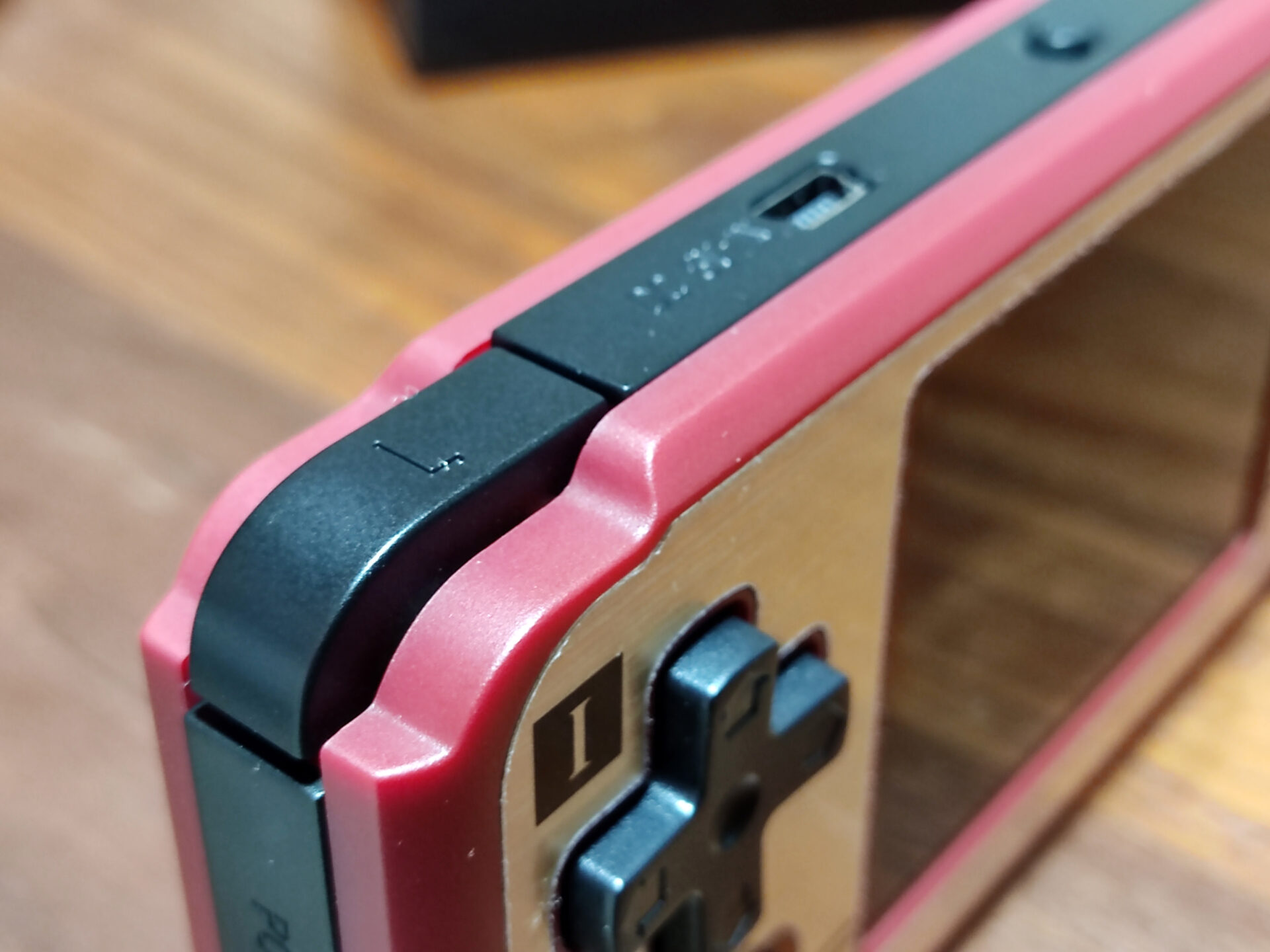 【レビュー】ゲームボーイアドバンスクローンとしての完成度は高いが良くも悪くも復刻版『Revo K101 Plus』 | yoshives