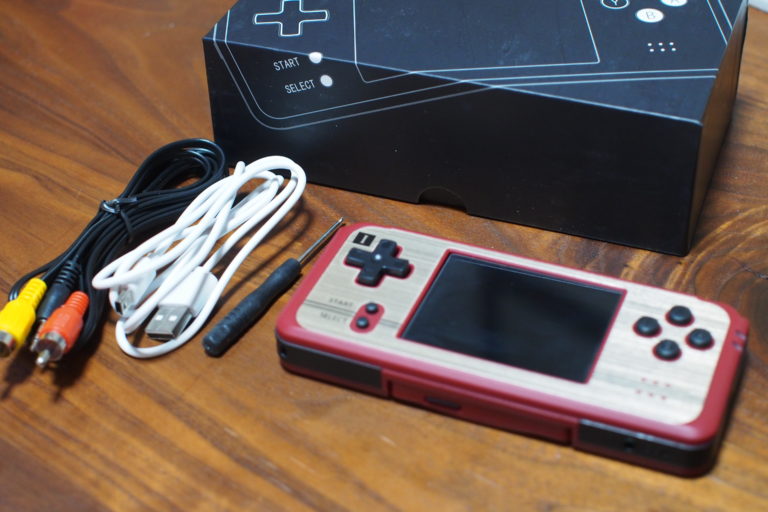 【レビュー】ゲームボーイアドバンスクローンとしての完成度は高いが良くも悪くも復刻版『Revo K101 Plus』 | yoshives