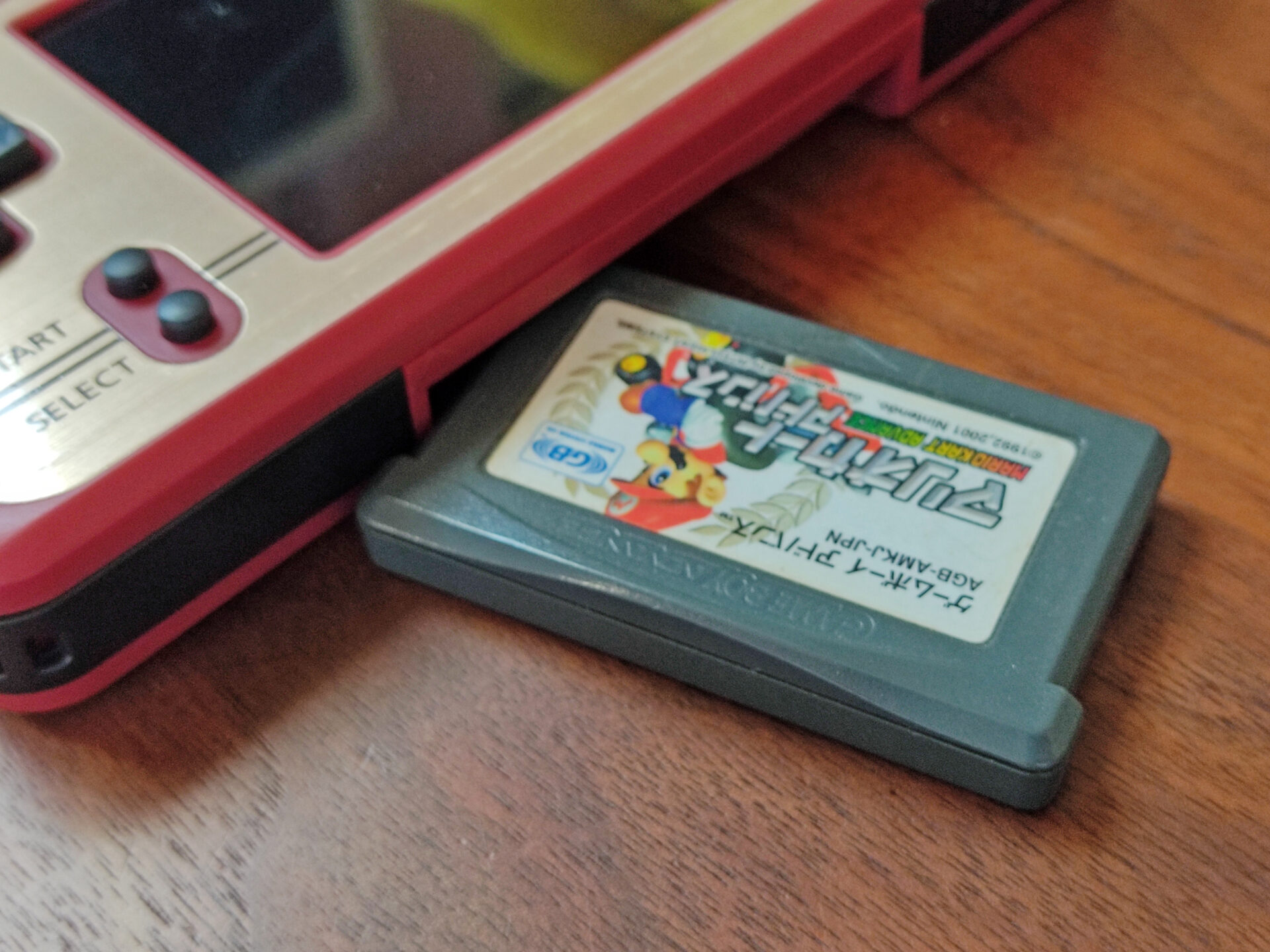 【レビュー】ゲームボーイアドバンスクローンとしての完成度は高いが良くも悪くも復刻版『Revo K101 Plus』 | yoshives