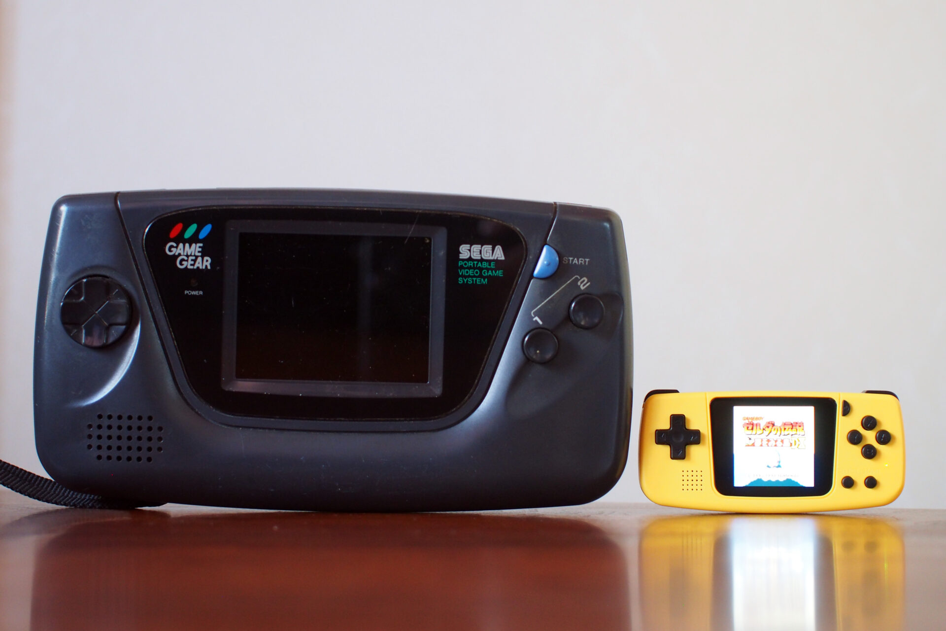 【レビュー】GGミクロ風極小端末、極小ディスプレイが良くも悪くも『Powkiddy Q36 Mini』 | yoshives