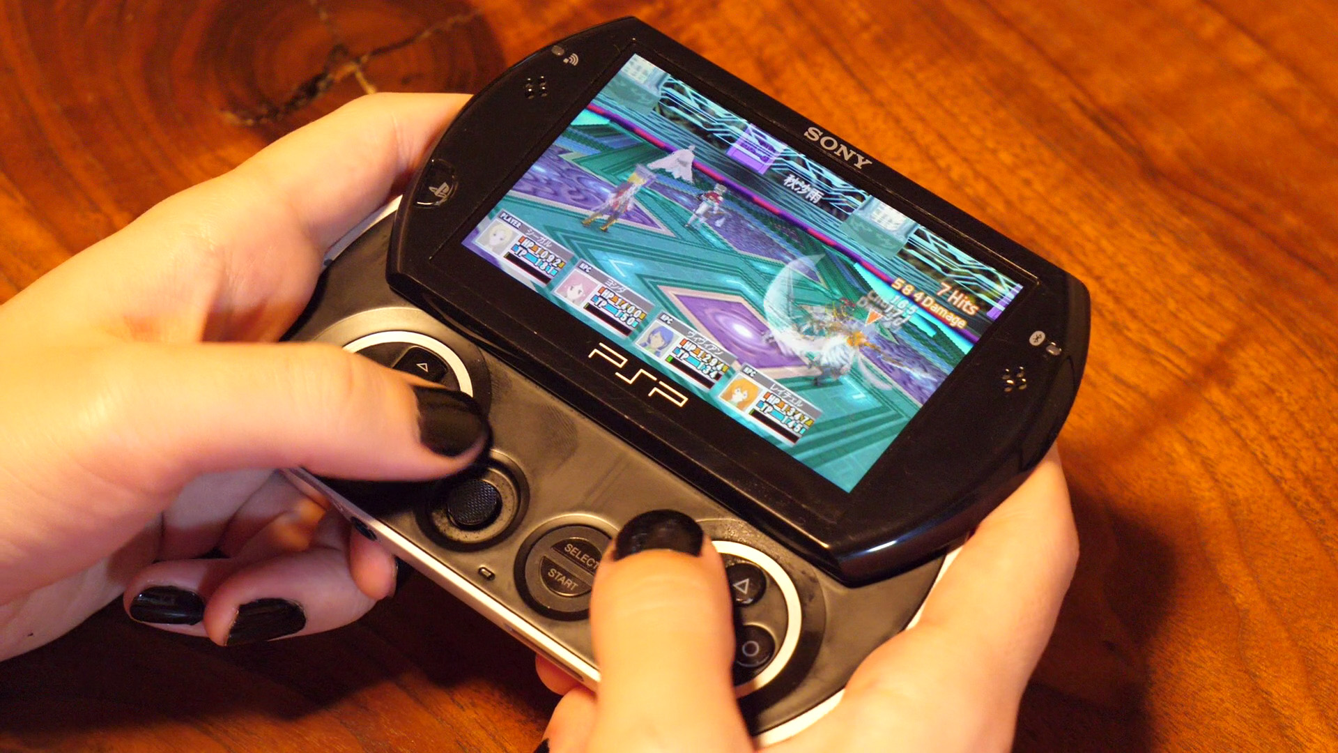 【レビュー】PSP GOは2022年の今こそ至高の端末だね | yoshives