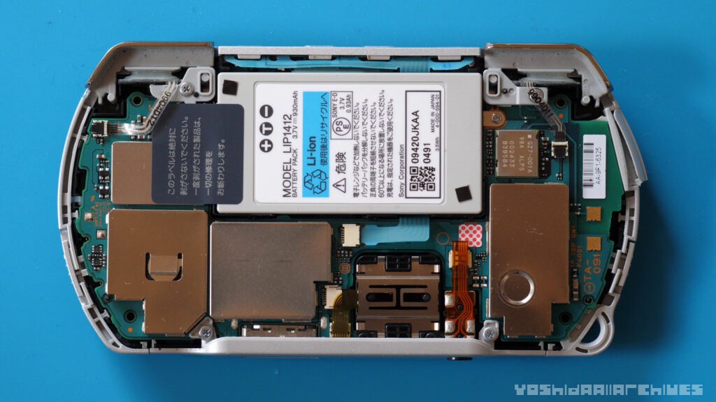 【レビュー＆解説】PSP GOにさらなる可能性を。『PSPgo microsd memory card adapter』 | yoshives