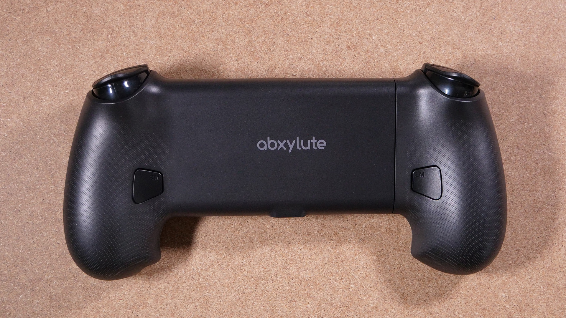 【レビュー】タブレットが挟める有線コントローラー『abxylute S9』 | yoshives