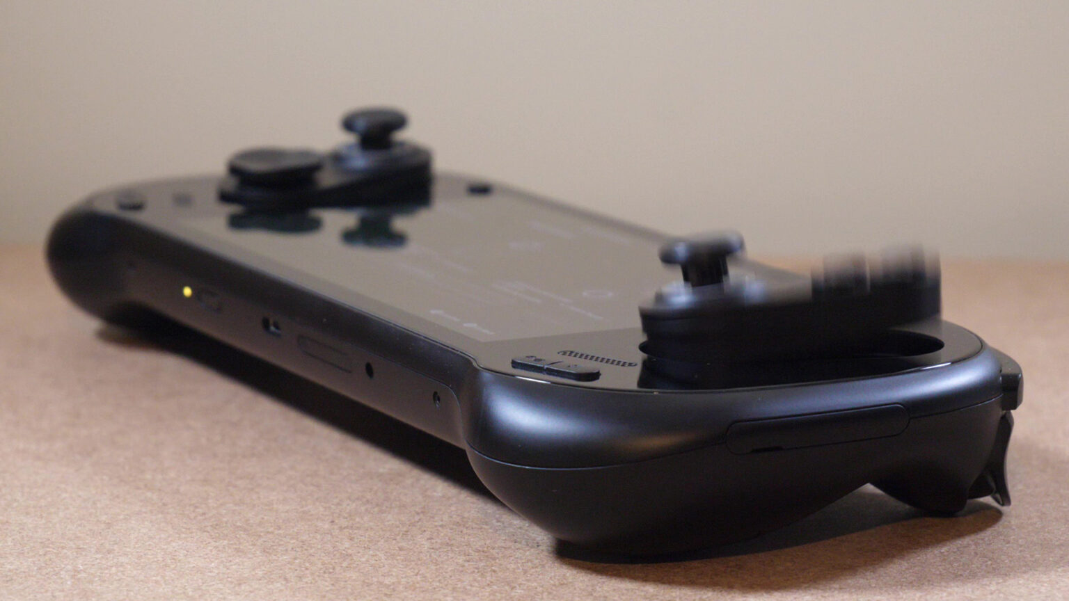 ゲーミングUMPC | yoshives