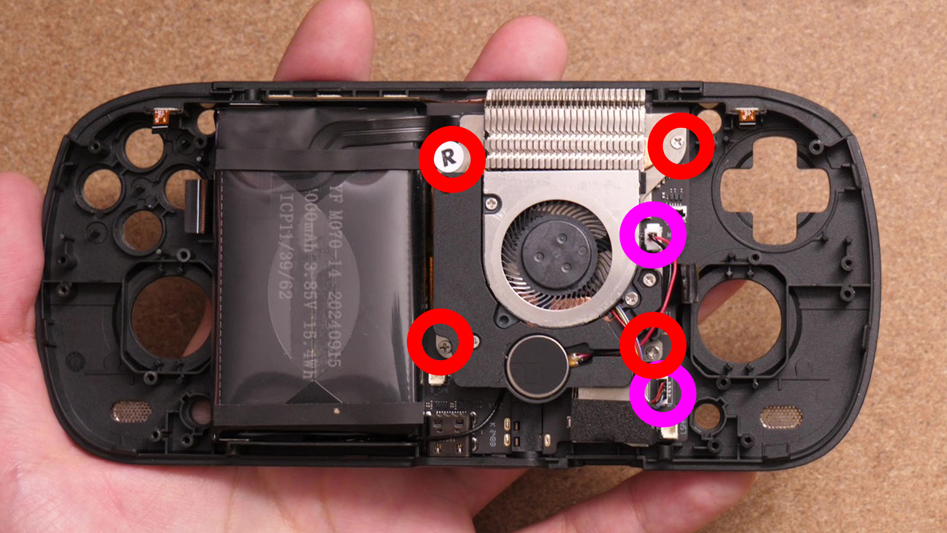 【レビュー】負の面発覚で逆に超絶進化した『Retroid Pocket Mini V2』 | yoshives