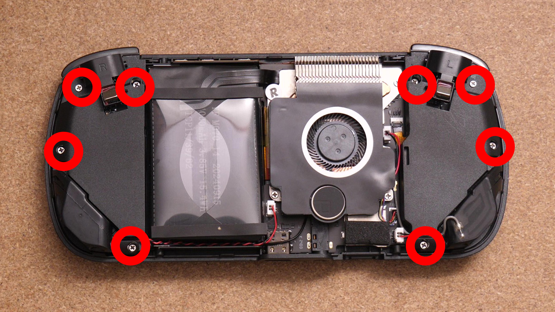 【レビュー】負の面発覚で逆に超絶進化した『Retroid Pocket Mini V2』 | yoshives