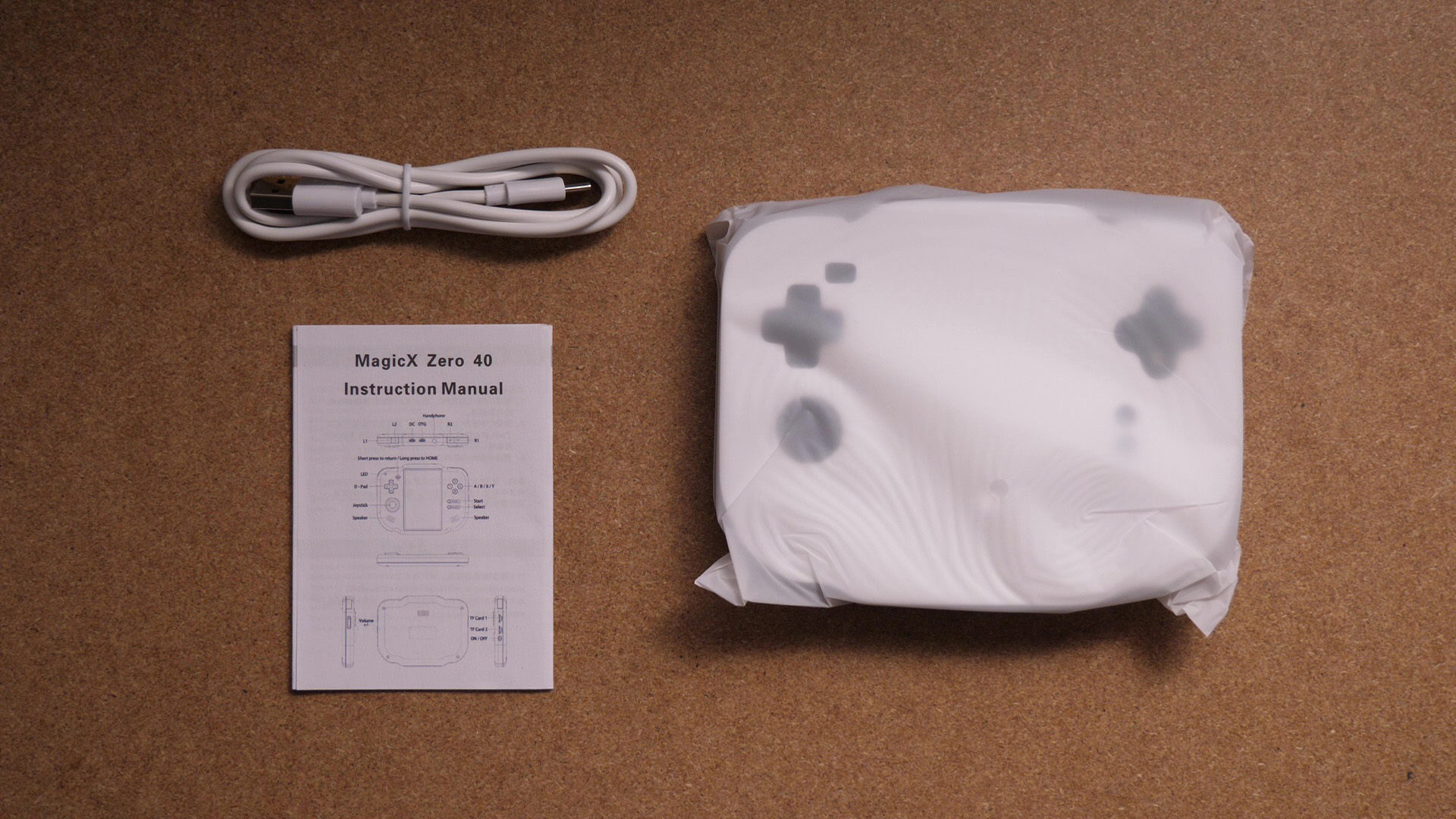 【レビュー】このサイズ感が脳を焼く…『Ampown MagicX Zero40』 | yoshives