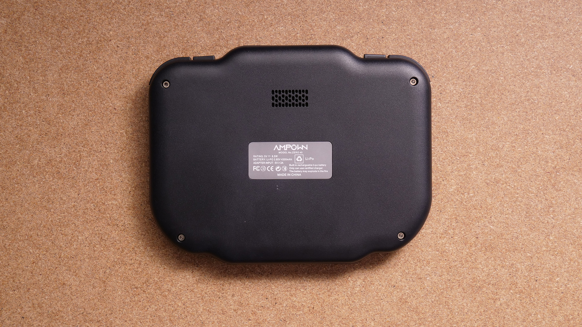 【レビュー】このサイズ感が脳を焼く…『Ampown MagicX Zero40』 | yoshives